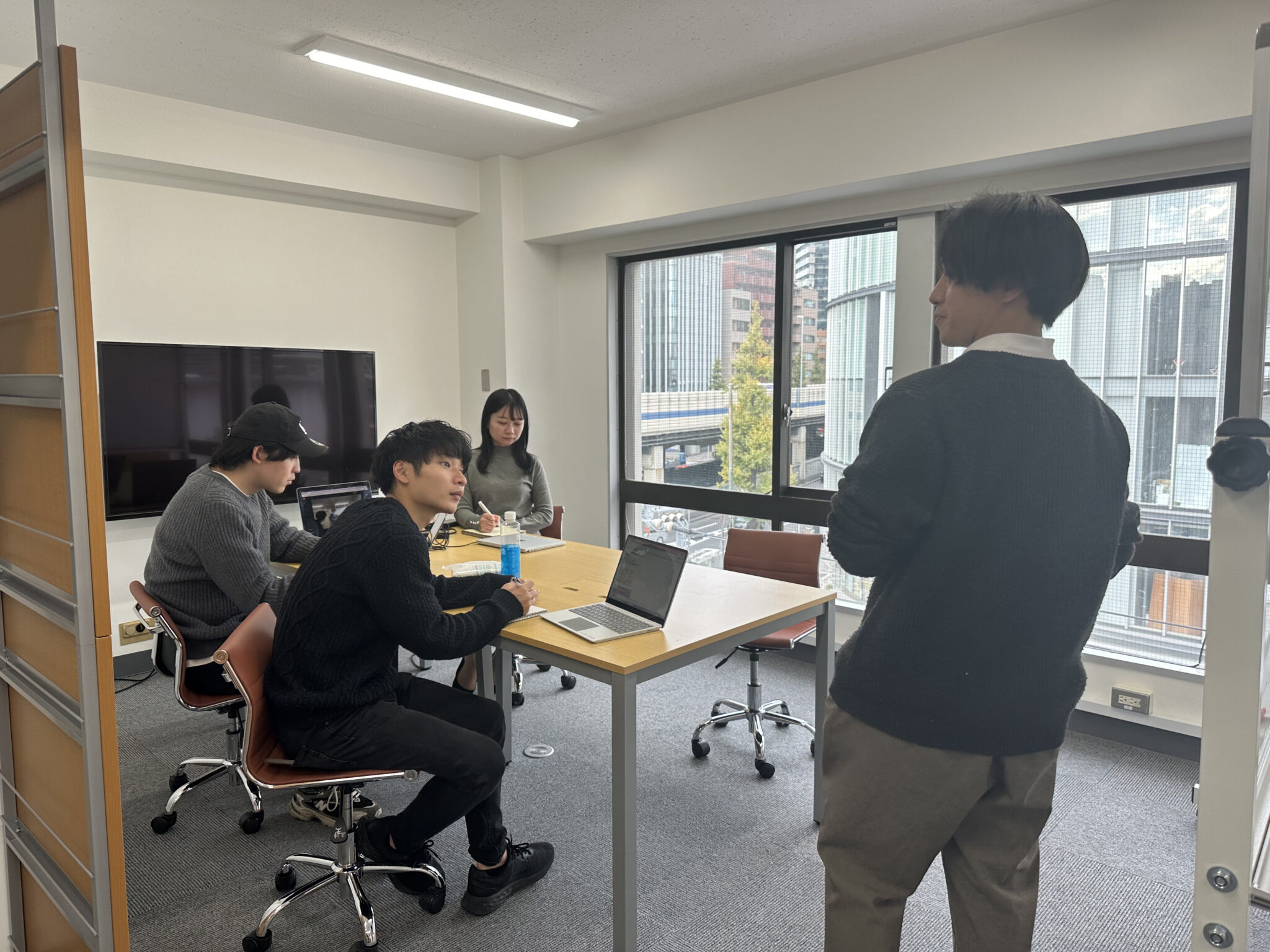 【Interview!!＃7】エンジニア兼講師！未来を創る子供たちの力に - 株式会社KADODE